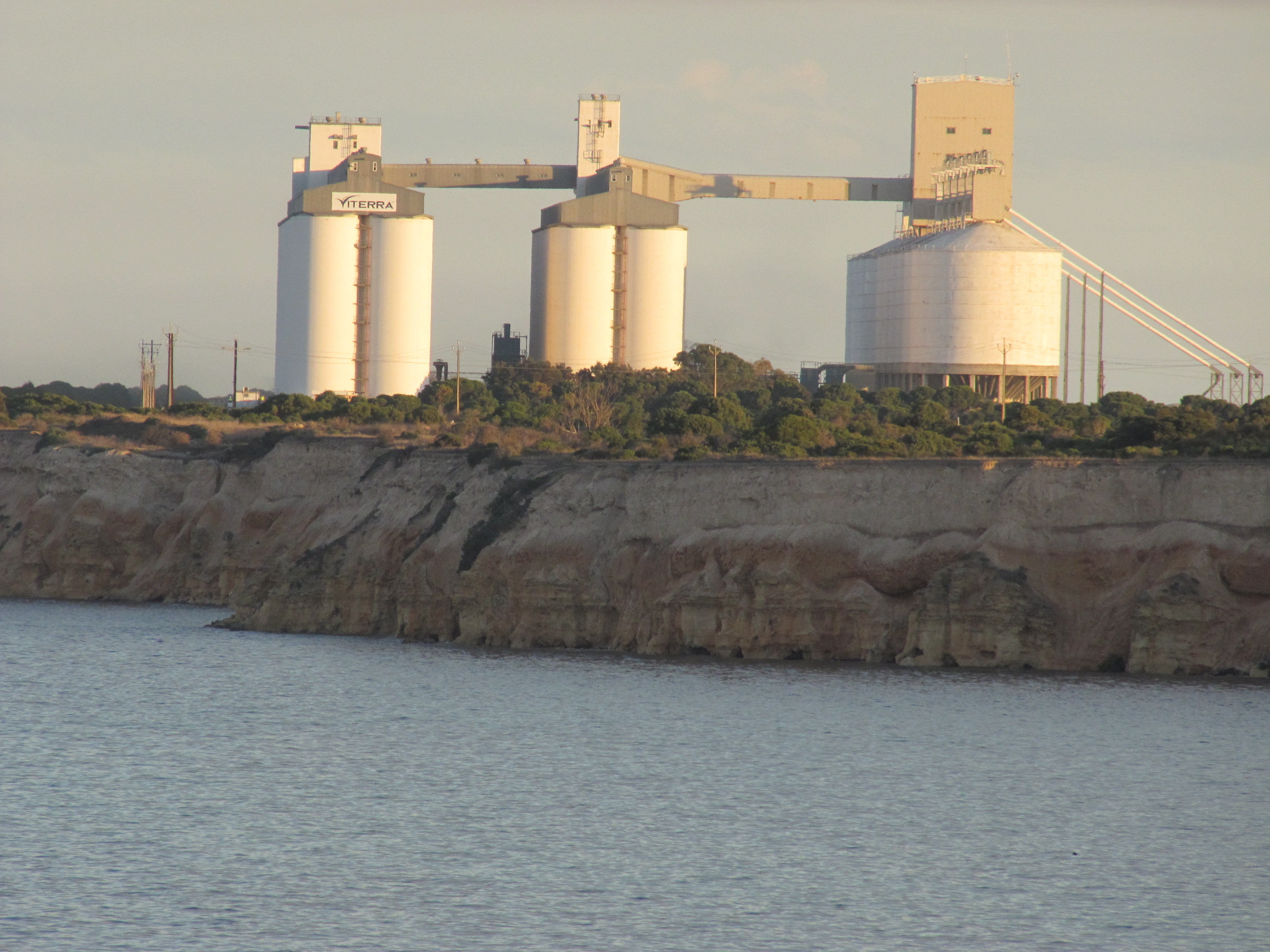 Port Giles grain silos, Yorke Peninsula, South Australia - Trevor's Travels