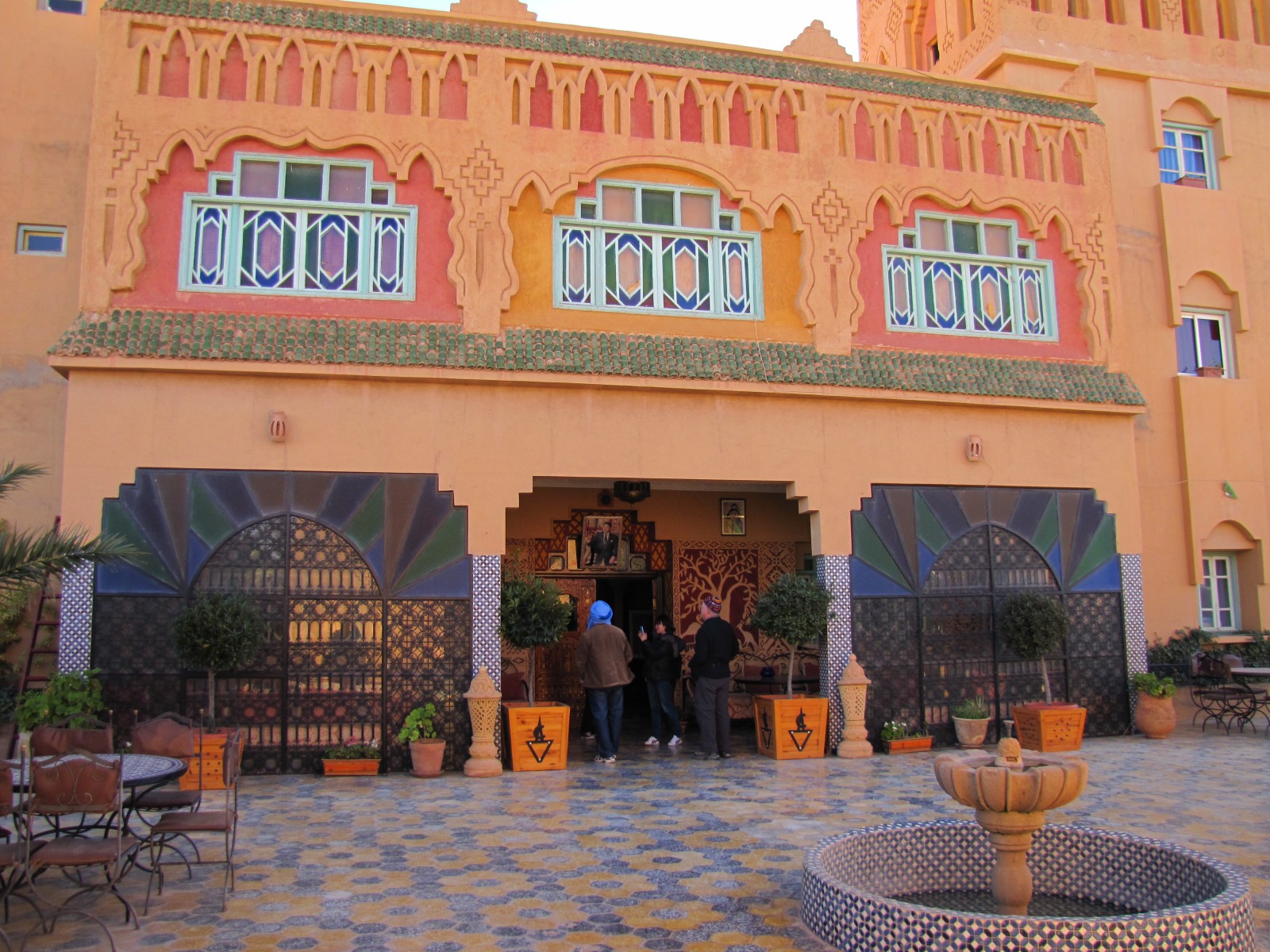 A comfortable hotel in Midelt, Morocco - Trevor's Travels